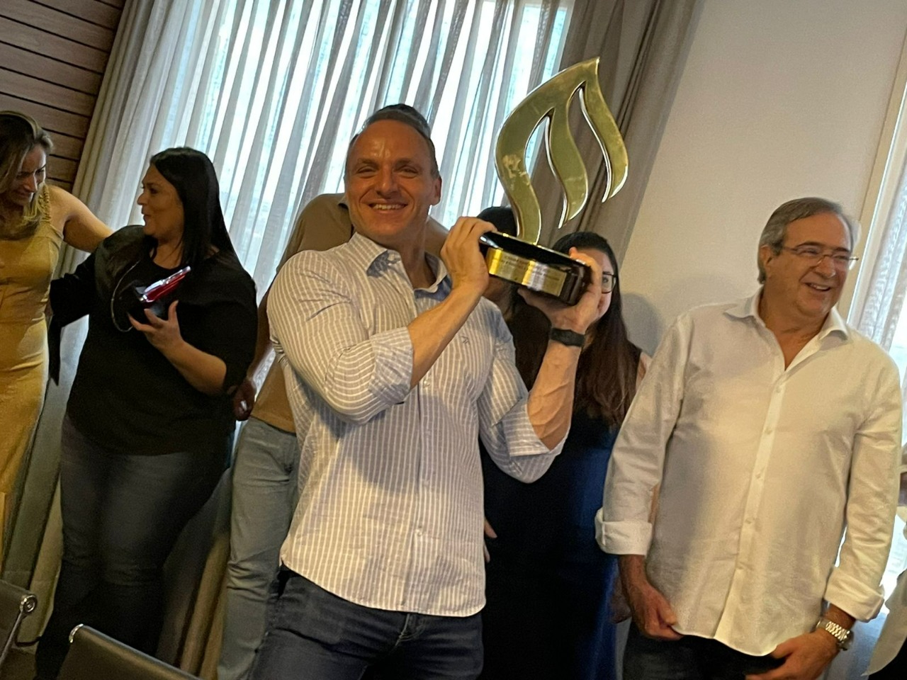 “Troféu Chama Santander” premia Sanchez & Sanchez como o melhor ...